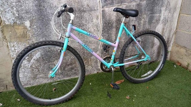 Wimbledon second hand bikes store