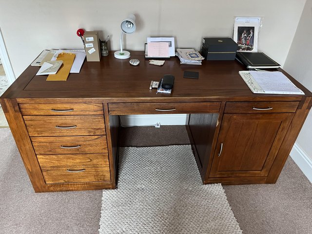 Solid hard wood office desk For Sale in Yarm, North Yorkshire | Preloved