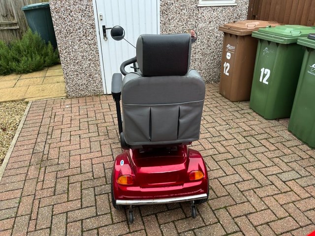 STRIDER ST5 MOBILITY SCOOTER FOR SALE For Sale in March, Cambs | Preloved