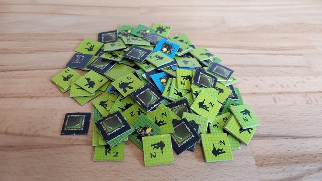 warhammer 40k space crusade 157 alien blip tokens and alien For Sale in ...