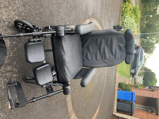 Invacare Rea Azalea Tilt in Space Wheelchair (medium) For Sale in ...